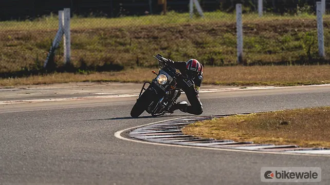 Royal Enfield Interceptor 650 Alloy Wheel TVS Eurogrip Protorq Extreme ...