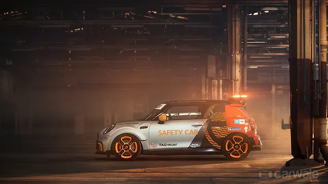 Mini Electric Pacesetter showcases Formula E Safety Car - CarWale