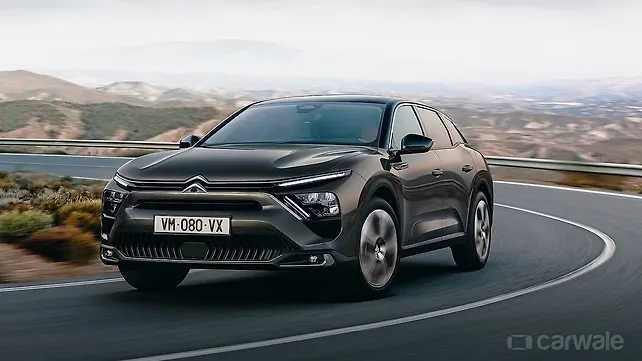 Citroen C5 X breaks cover with a unique body style - CarWale