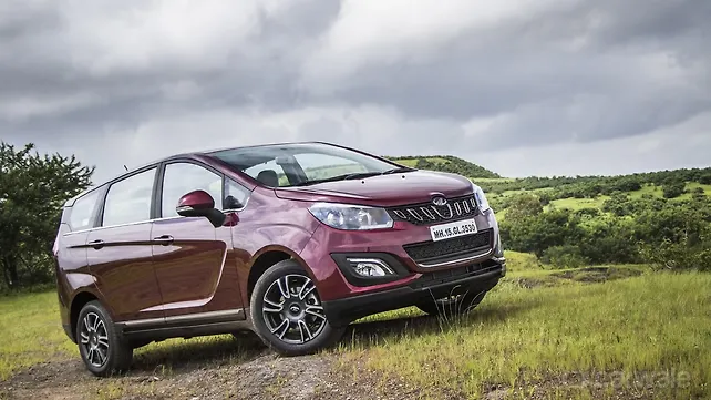 Mahindra Marazzo Automatic launch confirmed - CarWale