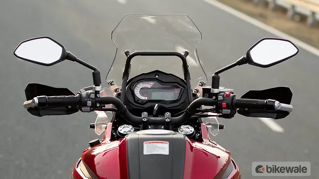 Benelli TRK 502 Pros and Cons Review - BikeWale