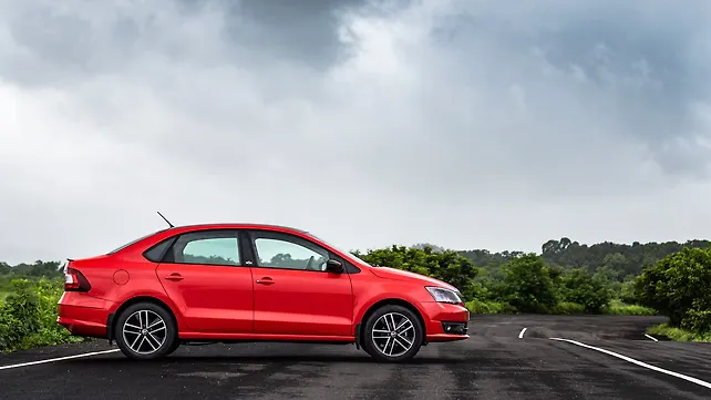 Skoda Rapid TSI - Rapid TSI Price, Specs, Images, Colours