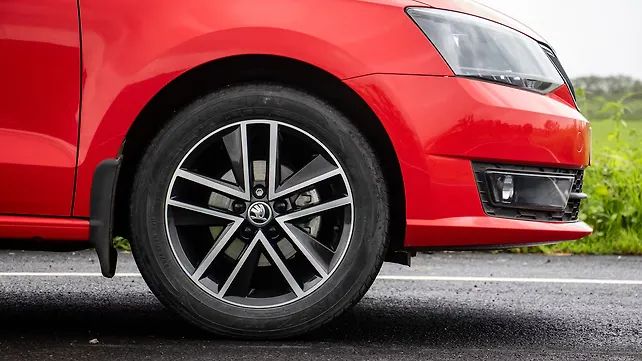 Skoda Rapid TSI - Rapid TSI Price, Specs, Images, Colours