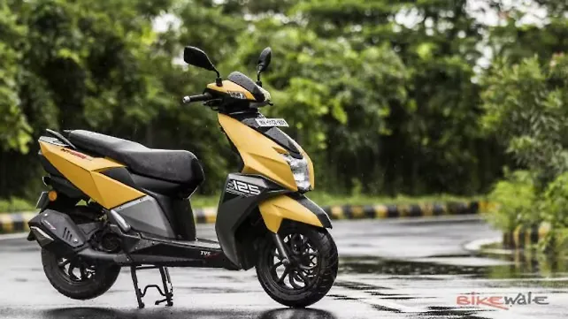 TVS motorcycles available with savings up to Rs 5,000 - BikeWale