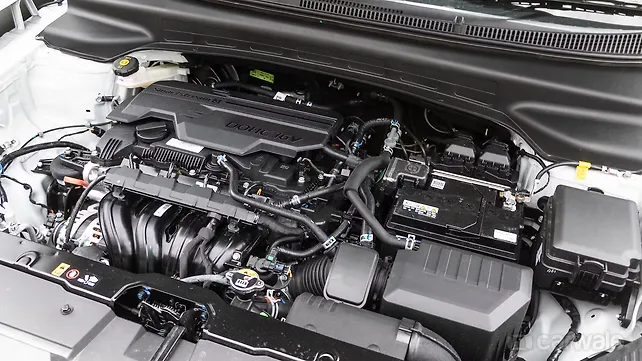 Hyundai Alcazar First Drive Review - CarWale