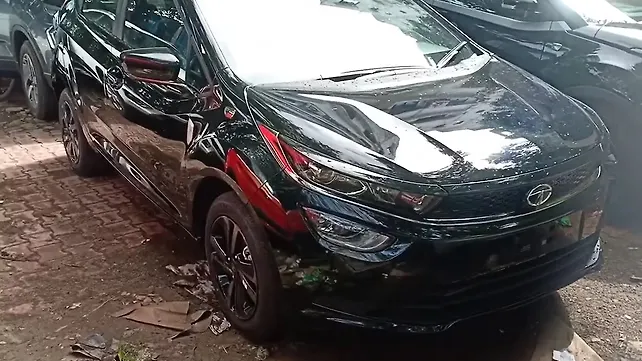 Tata Altroz Dark Edition arrives at dealerships; likely to be launched soon - CarWale