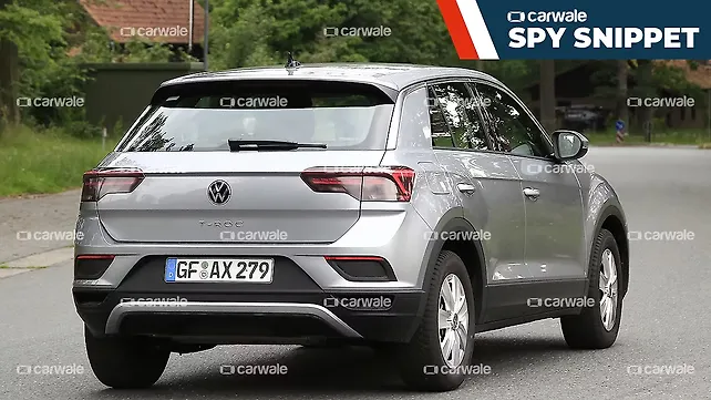 Volkswagen T-Roc facelift begins testing; spied undisguised - CarWale
