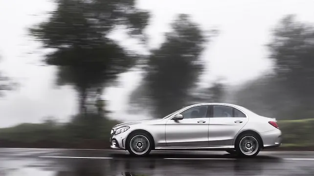Mercedes-Benz C300d AMG Line First Drive Review | CarTrade