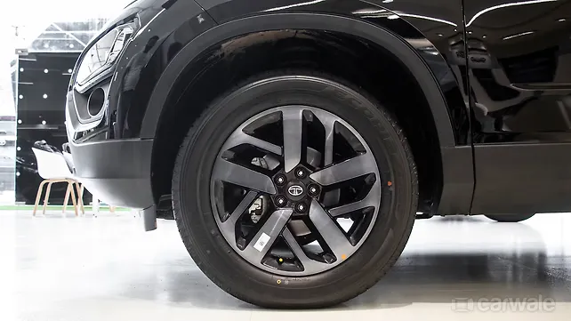 Tata Harrier Price - Images, Colours & Reviews - CarWale