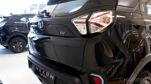Tata Nexon EV Price - Images, Colours & Reviews - CarWale