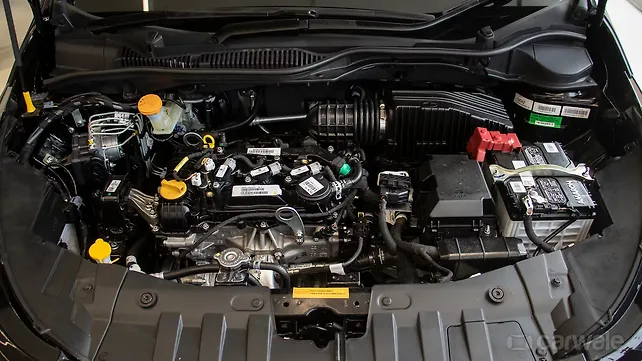 Tata Altroz Price - Images, Colours & Reviews - CarWale