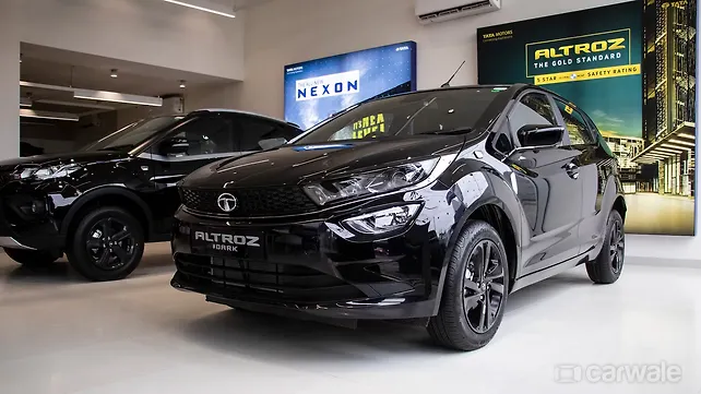 Tata Altroz Dark edition first look - CarWale