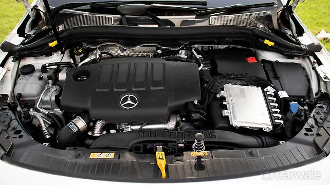 Mercedes-Benz GLA Price - Images, Colours & Reviews - CarWale