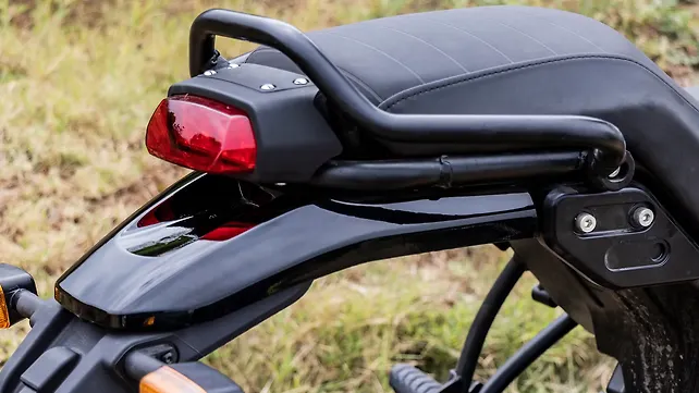 Royal Enfield Scram 411 360 view - BikeWale