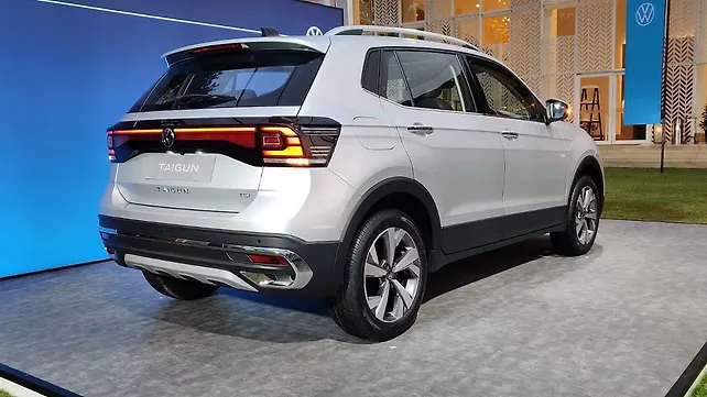 Volkswagen Taigun Standard vs Taigun GT - Exterior difference explained ...