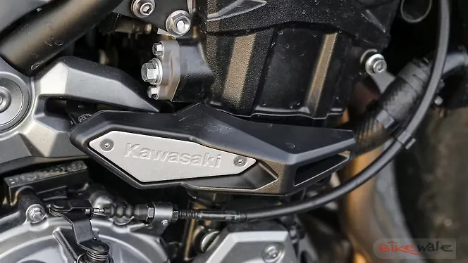 Kawasaki Z900 [2017-2018] Price, Images & Used Z900 [2017-2018] Bikes ...