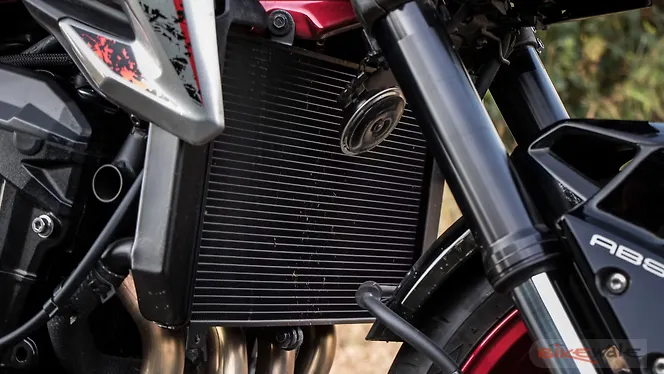 Kawasaki Z900 [2018-2019] Price, Images & Used Z900 [2018-2019] Bikes ...