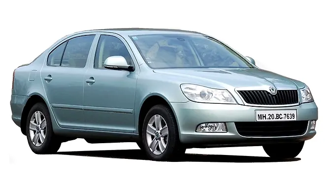 Laura Elegance 2.0 TDI CR AT on road Price | Skoda Laura Elegance 2.0 ...