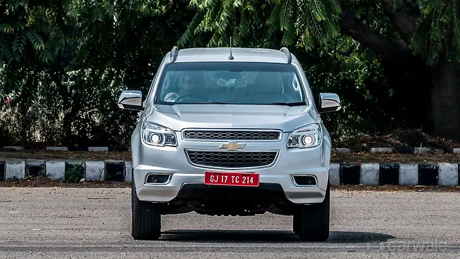 Chevrolet Trailblazer - Images, Colors & Reviews - CarWale