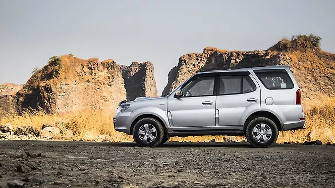 Tata Safari Storme 2019 Price - Images, Colors & Reviews - CarWale