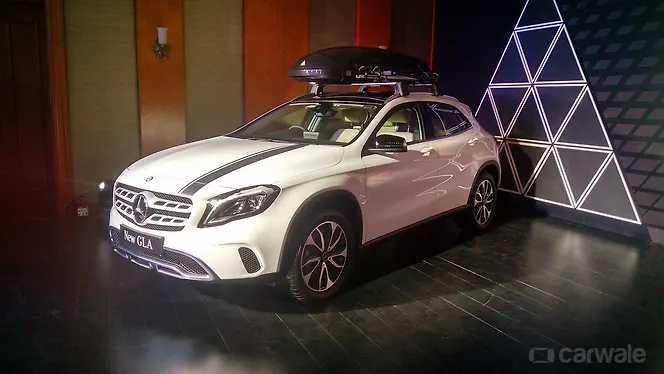 Discontinued GLA [2017-2020] 200 d Style on road Price | Mercedes-Benz ...