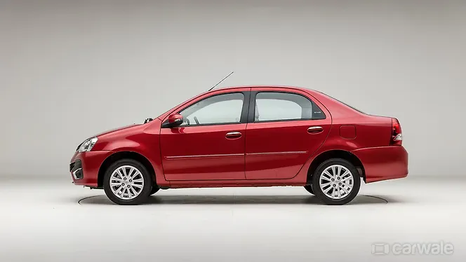 Toyota Platinum Etios - Images, Colors & Reviews - CarWale