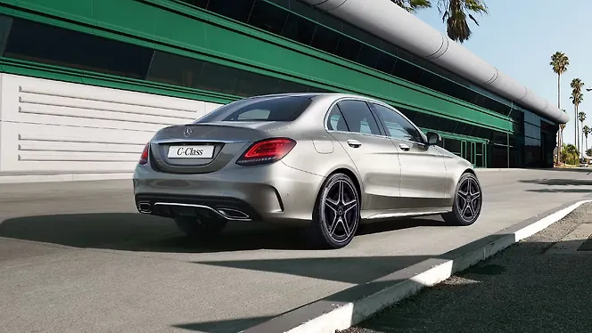 Discontinued C-Class [2018-2022] C 300d AMG line on road Price ...