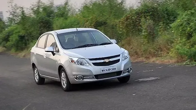 Chevrolet Sail Price - Images, Colors & Reviews - CarWale
