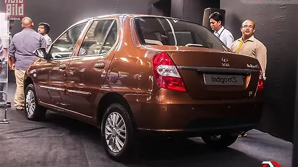 Tata Indigo eCS [2013-2018] - Images, Colors & Reviews - CarWale