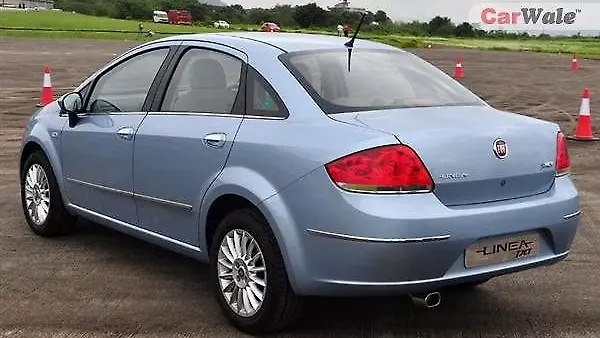 Fiat Linea [2008-2011] Price, Images, Colors & Reviews - CarWale