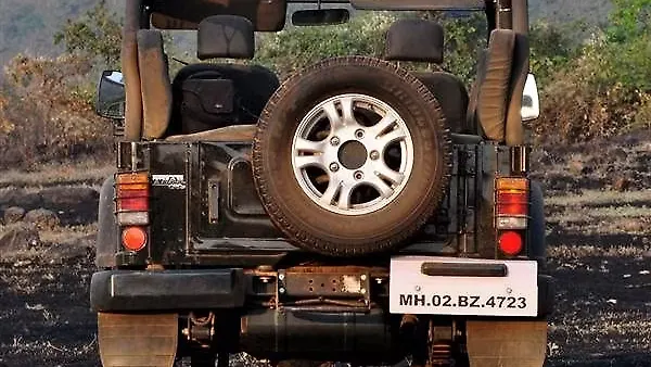 Discontinued Mahindra Thar [2014-2020] Price, Images, Colours & Reviews ...