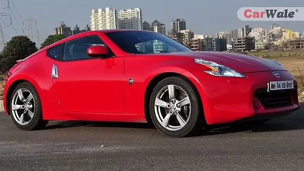 Nissan 370Z [2010-2014] Price, Images, Colors & Reviews - CarWale