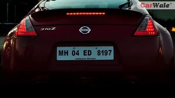 Nissan 370Z [2010-2014] - Images, Colors & Reviews - CarWale