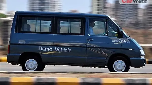 Tata Winger [2011-2016] - Images, Colors & Reviews - CarWale