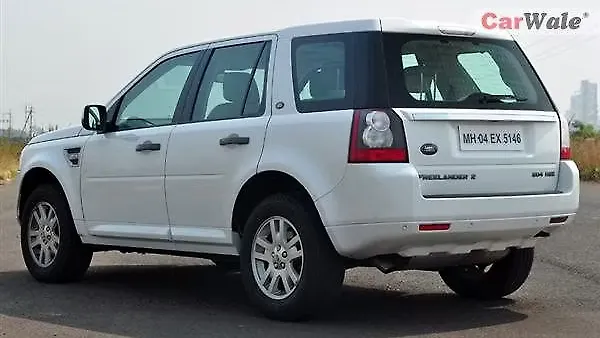 Land Rover Freelander 2 - Images, Colors & Reviews - CarWale