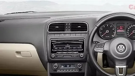 Discontinued Vento [2012-2014] Highline Diesel on road Price ...