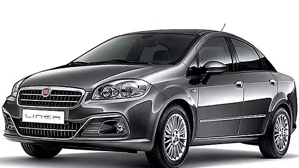 Discontinued Linea Emotion Multijet 1.3 on road Price | Fiat Linea ...