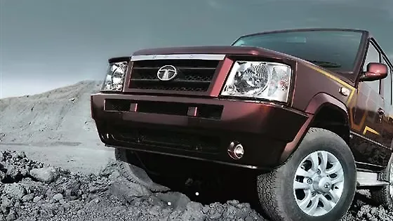 Tata Sumo Gold Price - Images, Colors & Reviews - CarWale
