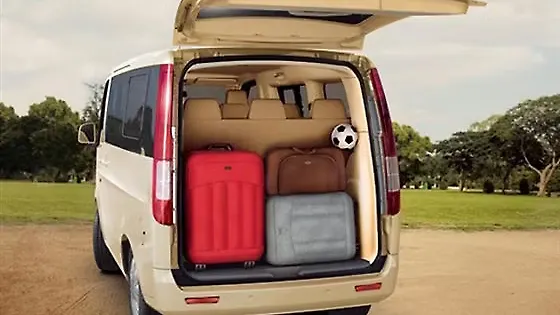 Tata Venture - Images, Colors & Reviews - CarWale