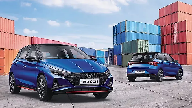 i20 N Line N8 1.0 Turbo DCT Dual Tone on road Price | Hyundai i20 N ...