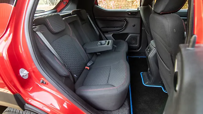 Discontinued Kiger [2022-2023] RXT (O) AMT on road Price | Renault ...