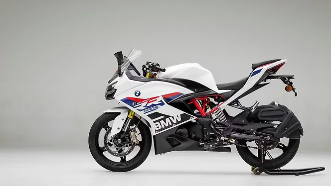 BMW G310 RR Price - Mileage, Images, Colours | BikeWale