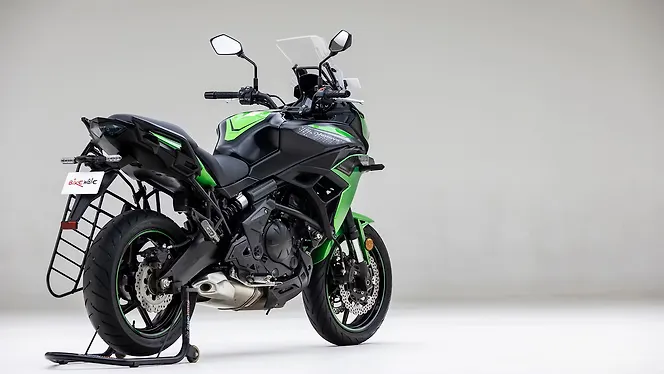 Kawasaki Versys 650 Price - Mileage, Images, Colours | BikeWale