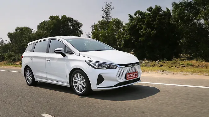 BYD e6 Price - Images, Colours & Reviews - CarWale