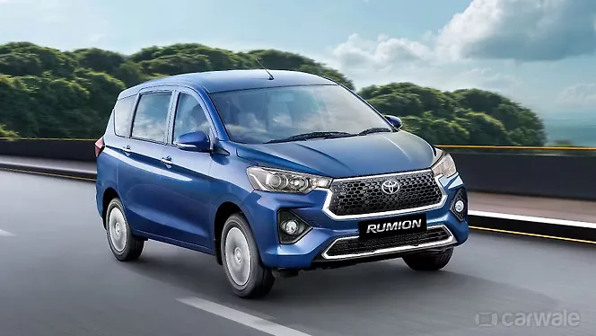 Rumion S CNG on road Price | Toyota Rumion S CNG Features & Specs