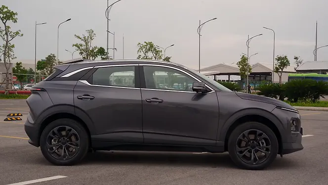 VF 6 Wind Infinity on road Price | Vinfast VF 6 Wind Infinity (Top Model)