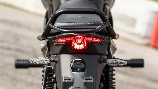 Revolt RV BlazeX Price - Range, Images, Colours | BikeWale