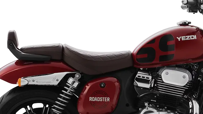 Yezdi Roadster Price - Mileage, Images, Colours | BikeWale