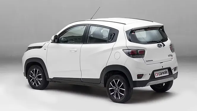 Mahindra KUV100 NXT Price - Images, Colours & Reviews - CarWale