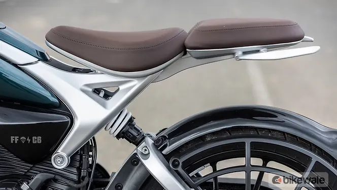 Royal Enfield Flying Flea C6 Price - Range, Images, Colours | BikeWale